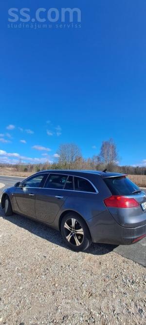 Grey Opel Insignia 2011 in Limbazi, with an engine capacity of 2.00 L and mileage of 338 thousand km for 2700 €, photo 7 on AUTOMOTO.COM.LV