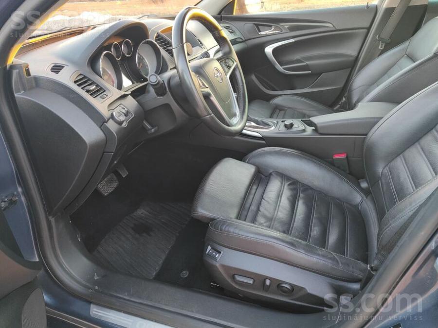 Pelēks Opel Insignia 2011 Rīga, ar dzinēja tilpumu 2.00 L un nobraukumu 299 tūkst. km par 2999 €, foto 11 vietnē AUTOMOTO.COM.LV