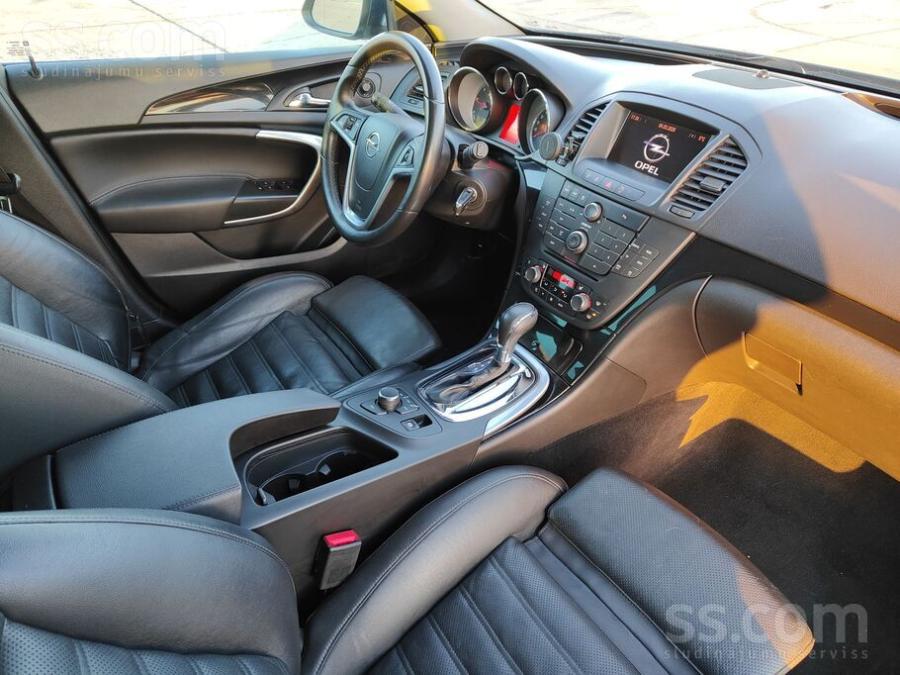 Pelēks Opel Insignia 2011 Rīga, ar dzinēja tilpumu 2.00 L un nobraukumu 299 tūkst. km par 2999 €, foto 12 vietnē AUTOMOTO.COM.LV