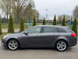 Pelēks Opel Insignia 2011 Bauska, ar dzinēja tilpumu 2.00 L un nobraukumu 249 tūkst. km par 4800 €, foto 5 vietnē AUTOMOTO.COM.LV