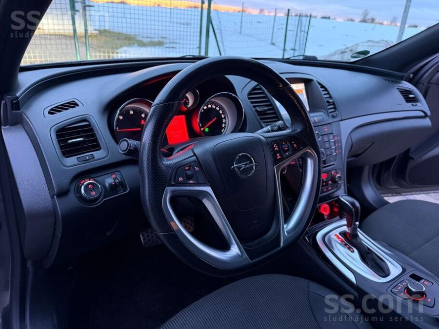 Pelēks Opel Insignia 2011 Bauska, ar dzinēja tilpumu 2.00 L un nobraukumu 249 tūkst. km par 4800 €, foto 15 vietnē AUTOMOTO.COM.LV