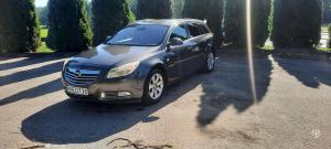Pelēks Opel Insignia 2011 Viļņa, ar dzinēja tilpumu 1.96 L un nobraukumu 258 tūkst. km par 2999 €, foto  vietnē AUTOMOTO.COM.LV