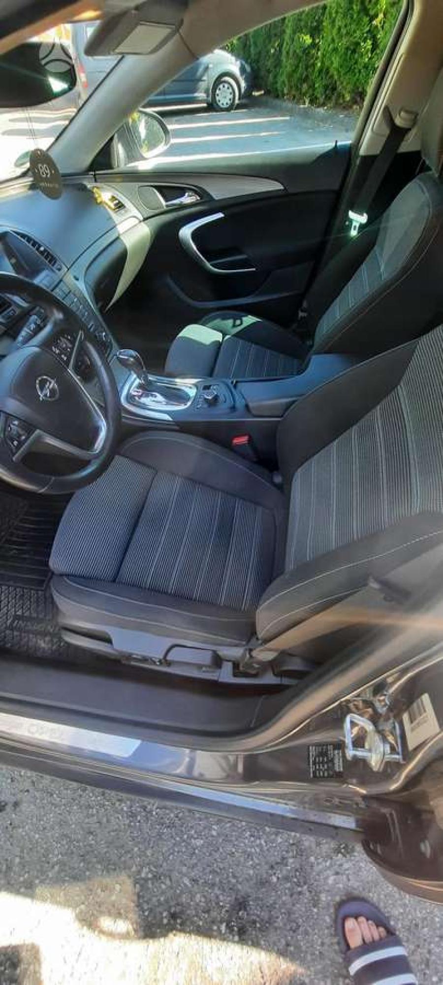 Pelēks Opel Insignia 2011 Viļņa, ar dzinēja tilpumu 1.96 L un nobraukumu 258 tūkst. km par 2999 €, foto 7 vietnē AUTOMOTO.COM.LV