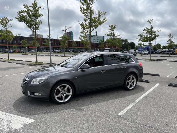 Pelēks Opel Insignia 2011 Klaipėda, ar dzinēja tilpumu 1.96 L un nobraukumu 342 tūkst. km par 4999 €, foto 2 vietnē AUTOMOTO.COM.LV