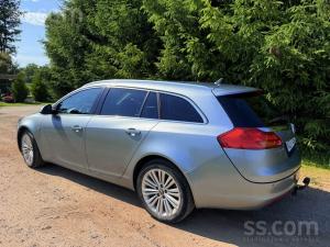 Pelēks Opel Insignia 2011 Talsi, ar dzinēja tilpumu 2.00 L un nobraukumu 304 tūkst. km par 3800 €, foto 3 vietnē AUTOMOTO.COM.LV