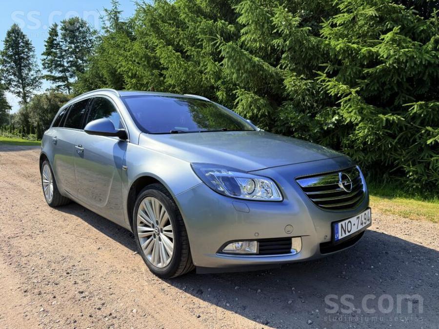 Pelēks Opel Insignia 2011 Talsi, ar dzinēja tilpumu 2.00 L un nobraukumu 304 tūkst. km par 3800 €, foto 4 vietnē AUTOMOTO.COM.LV