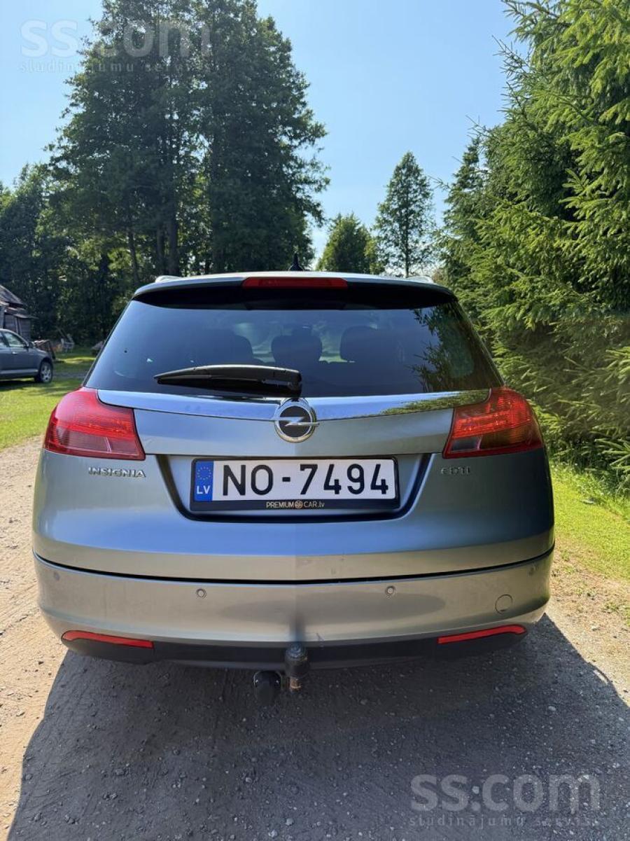 Pelēks Opel Insignia 2011 Talsi, ar dzinēja tilpumu 2.00 L un nobraukumu 304 tūkst. km par 3800 €, foto 7 vietnē AUTOMOTO.COM.LV