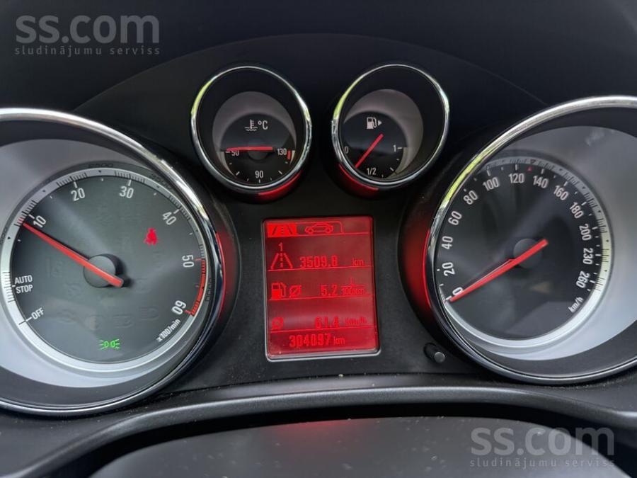 Pelēks Opel Insignia 2011 Talsi, ar dzinēja tilpumu 2.00 L un nobraukumu 304 tūkst. km par 3800 €, foto 12 vietnē AUTOMOTO.COM.LV