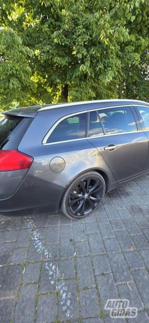 Pelēks Opel Insignia 2011 Viļņa, ar dzinēja tilpumu 2.00 L un nobraukumu 440 tūkst. km par 2700 €, foto 8 vietnē AUTOMOTO.COM.LV