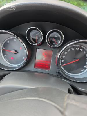 Pelēks Opel Insignia 2011 Viļņa, ar dzinēja tilpumu 2.00 L un nobraukumu 440 tūkst. km par 2700 €, foto 27 vietnē AUTOMOTO.COM.LV