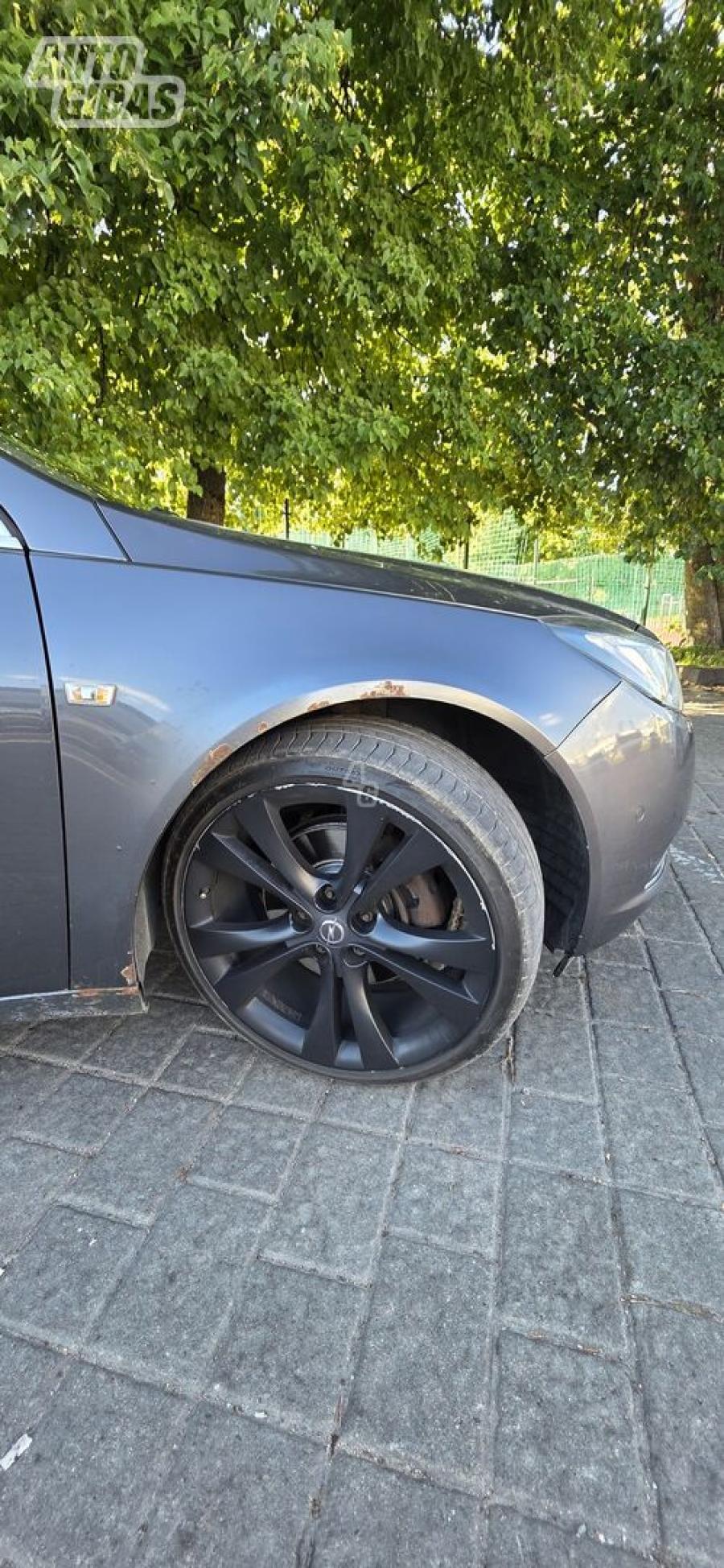 Grey Opel Insignia 2011 in Vilnius, with an engine capacity of 2.00 L and mileage of 440 thousand km for 2300 €, photo 17 on AUTOMOTO.COM.LV