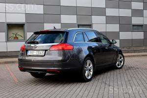 Grey Opel Insignia 2011 in Kuldiga, with an engine capacity of 2.00 L and mileage of 0 thousand km for 4170 €, photo 6 on AUTOMOTO.COM.LV