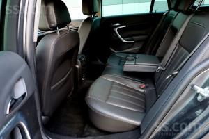 Grey Opel Insignia 2011 in Kuldiga, with an engine capacity of 2.00 L and mileage of 0 thousand km for 4170 €, photo 9 on AUTOMOTO.COM.LV