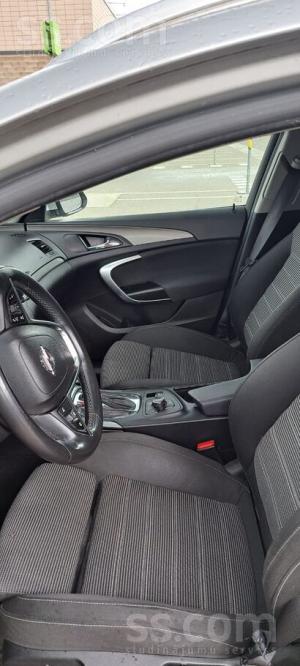 Pelēks Opel Insignia 2011 Rīga, ar dzinēja tilpumu 2.00 L un nobraukumu 0 tūkst. km par 4200 €, foto 8 vietnē AUTOMOTO.COM.LV