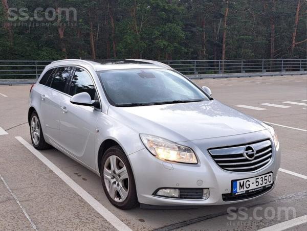 Pelēks Opel Insignia 2011 Rīga, ar dzinēja tilpumu 2.00 L un nobraukumu 0 tūkst. km par 4200 €, foto 2 vietnē AUTOMOTO.COM.LV