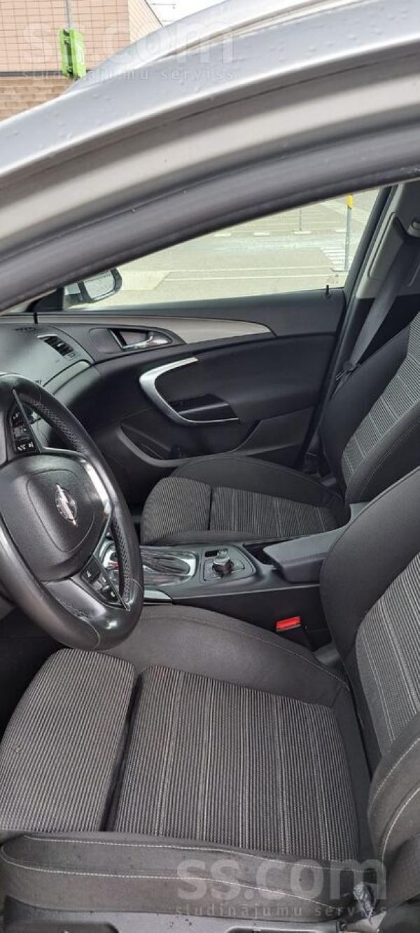 Pelēks Opel Insignia 2011 Rīga, ar dzinēja tilpumu 2.00 L un nobraukumu 0 tūkst. km par 4200 €, foto 7 vietnē AUTOMOTO.COM.LV