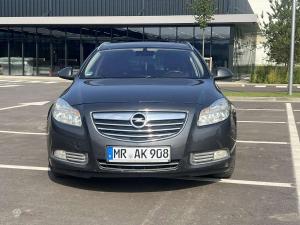 Grey Opel Insignia 2011 in Kaunas, with an engine capacity of 1.96 L and mileage of 315 thousand km for 3150 €, photo  on AUTOMOTO.COM.LV
