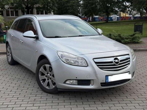 Pelēks Opel Insignia 2011 Klaipėda, ar dzinēja tilpumu 1.96 L un nobraukumu 297 tūkst. km par 2950 €, foto 4 vietnē AUTOMOTO.COM.LV