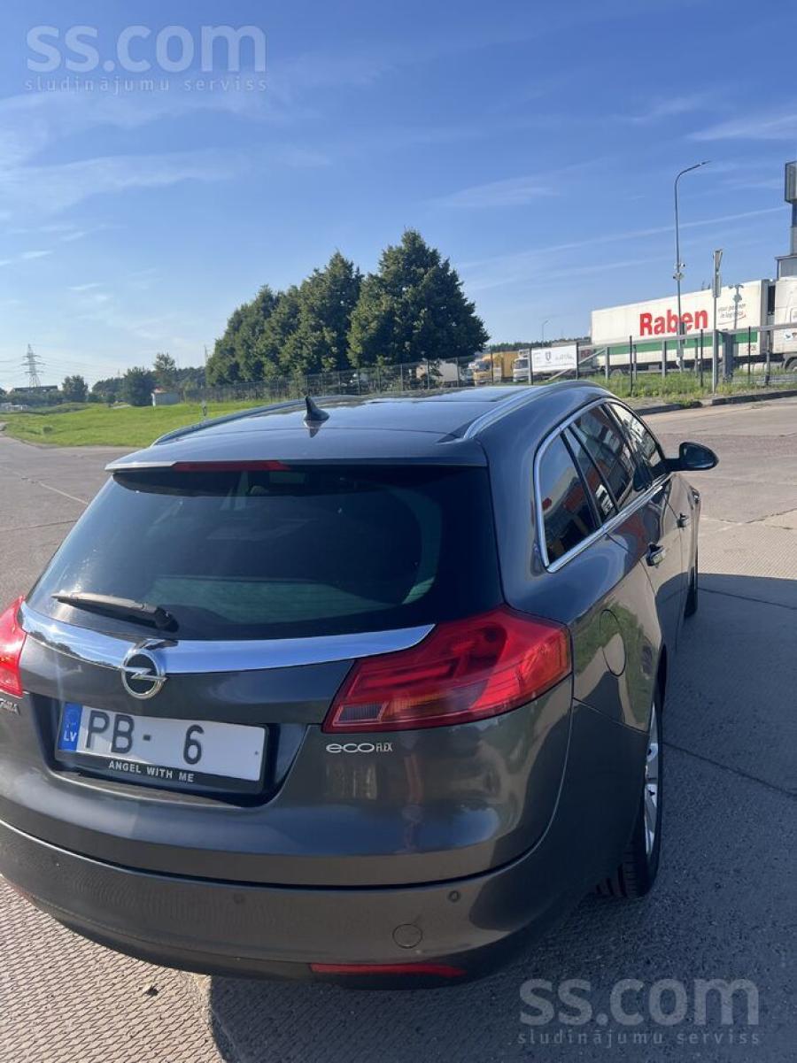 Pelēks Opel Insignia 2011 Rīga, ar dzinēja tilpumu 2.00 L un nobraukumu 273 tūkst. km par 4211 €, foto 5 vietnē AUTOMOTO.COM.LV