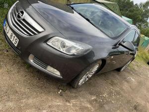 Pelēks Opel Insignia 2011 Klaipėda, ar dzinēja tilpumu 1.96 L un nobraukumu 400 tūkst. km par 1250 €, foto  vietnē AUTOMOTO.COM.LV