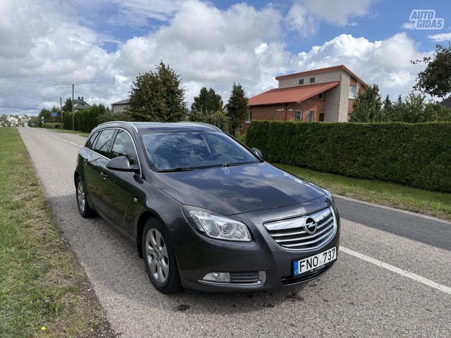 Pelēks Opel Insignia 2011 Anykščiai, ar dzinēja tilpumu 2.00 L un nobraukumu 246 tūkst. km par 1350 €, foto 3 vietnē AUTOMOTO.COM.LV