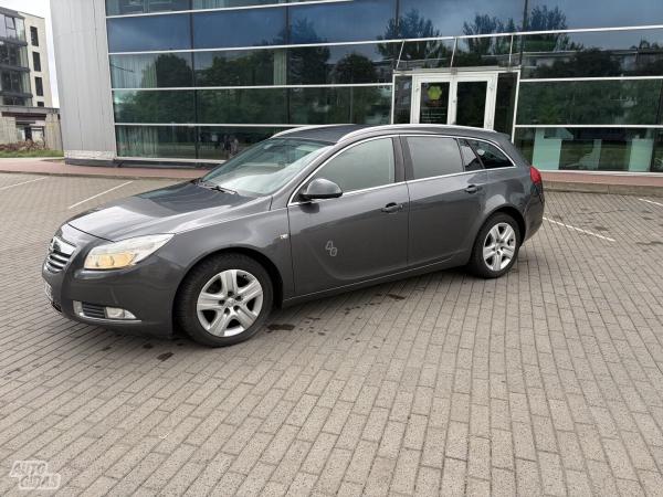 Pelēks Opel Insignia 2011 Kauņa, ar dzinēja tilpumu 1.90 L un nobraukumu 288 tūkst. km par 2900 €, foto 4 vietnē AUTOMOTO.COM.LV