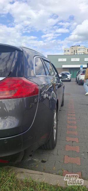 Grey Opel Insignia 2011 in Vilnius, with an engine capacity of 2.00 L and mileage of 253 thousand km for 3500 €, photo 10 on AUTOMOTO.COM.LV