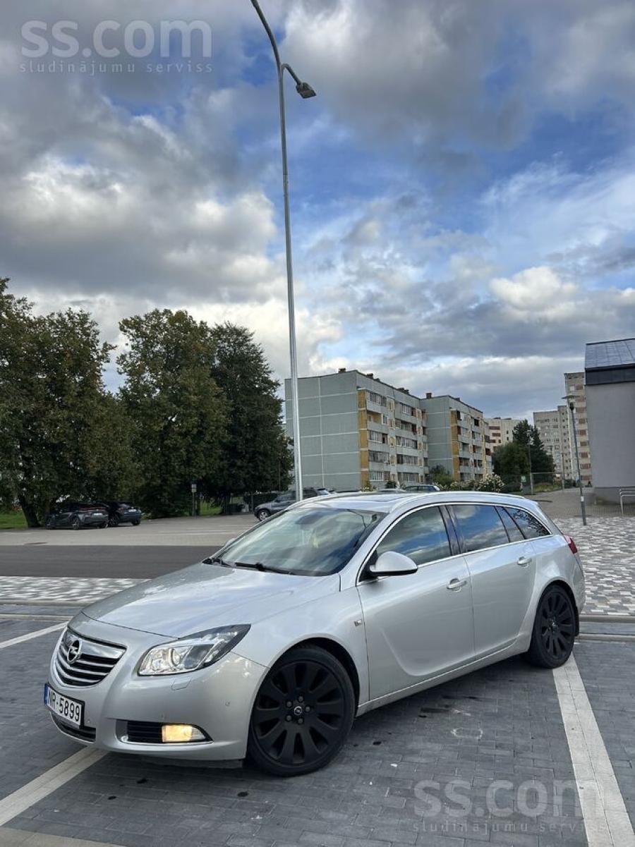 Pelēks Opel Insignia 2011 Jelgava, ar dzinēja tilpumu 2.00 L un nobraukumu 478 tūkst. km par 2950 €, foto 5 vietnē AUTOMOTO.COM.LV