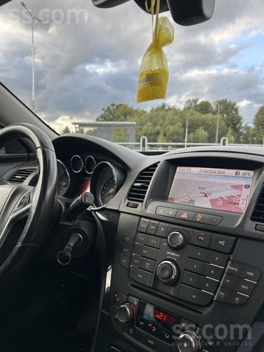 Pelēks Opel Insignia 2011 Jelgava, ar dzinēja tilpumu 2.00 L un nobraukumu 478 tūkst. km par 2950 €, foto 9 vietnē AUTOMOTO.COM.LV
