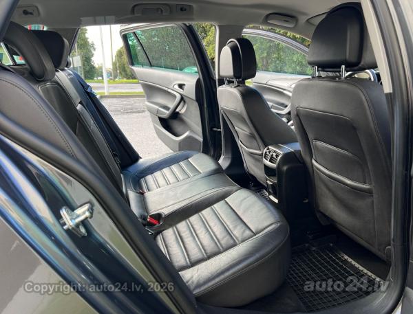 Pelēks Opel Insignia 2011 Tartu, ar dzinēja tilpumu 2.00 L un nobraukumu 336 tūkst. km par 2999 €, foto 10 vietnē AUTOMOTO.COM.LV