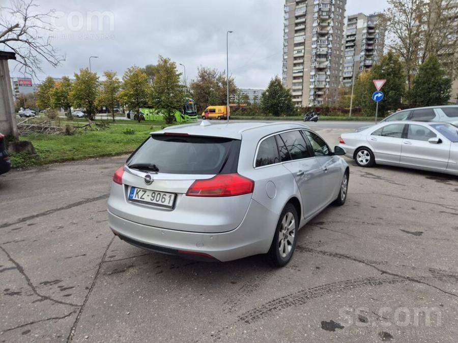 Pelēks Opel Insignia 2011 Rīga, ar dzinēja tilpumu 2.00 L un nobraukumu 396 tūkst. km par 2490 €, foto 7 vietnē AUTOMOTO.COM.LV