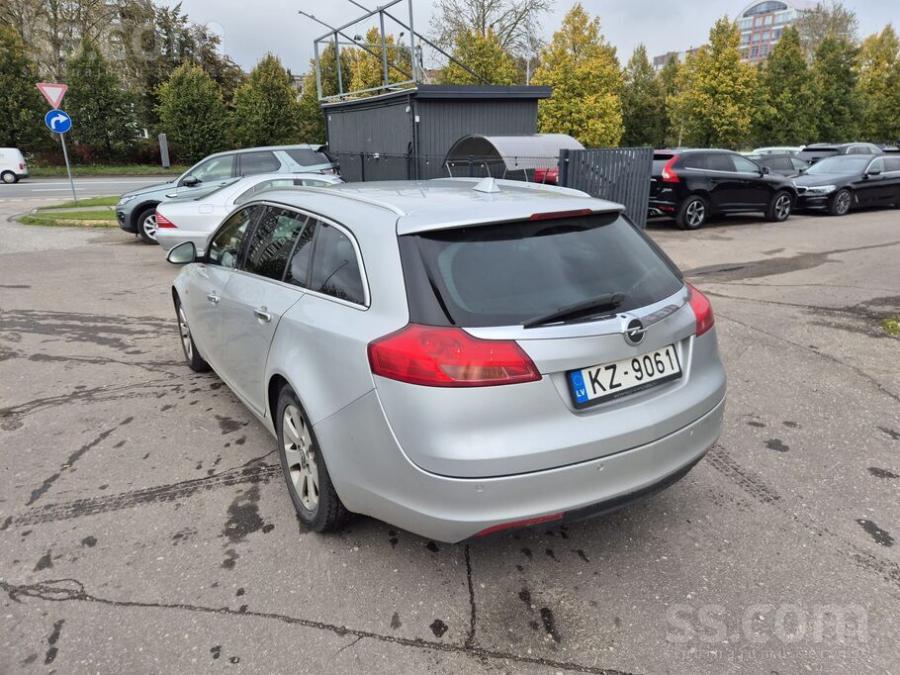 Pelēks Opel Insignia 2011 Rīga, ar dzinēja tilpumu 2.00 L un nobraukumu 396 tūkst. km par 2490 €, foto 9 vietnē AUTOMOTO.COM.LV