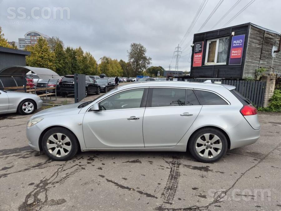 Pelēks Opel Insignia 2011 Rīga, ar dzinēja tilpumu 2.00 L un nobraukumu 396 tūkst. km par 2490 €, foto 10 vietnē AUTOMOTO.COM.LV