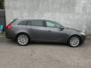 Pelēks Opel Insignia 2012 Liepāja, ar dzinēja tilpumu 2.00 L un nobraukumu 241 tūkst. km par 3950 €, foto 2 vietnē AUTOMOTO.COM.LV
