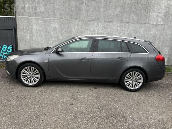 Pelēks Opel Insignia 2012 Liepāja, ar dzinēja tilpumu 2.00 L un nobraukumu 241 tūkst. km par 3950 €, foto 4 vietnē AUTOMOTO.COM.LV