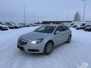 Grey Opel Insignia 2012 in Avizieniai, with an engine capacity of 2.00 L and mileage of 331 thousand km for 3900 €, photo 2 on AUTOMOTO.COM.LV