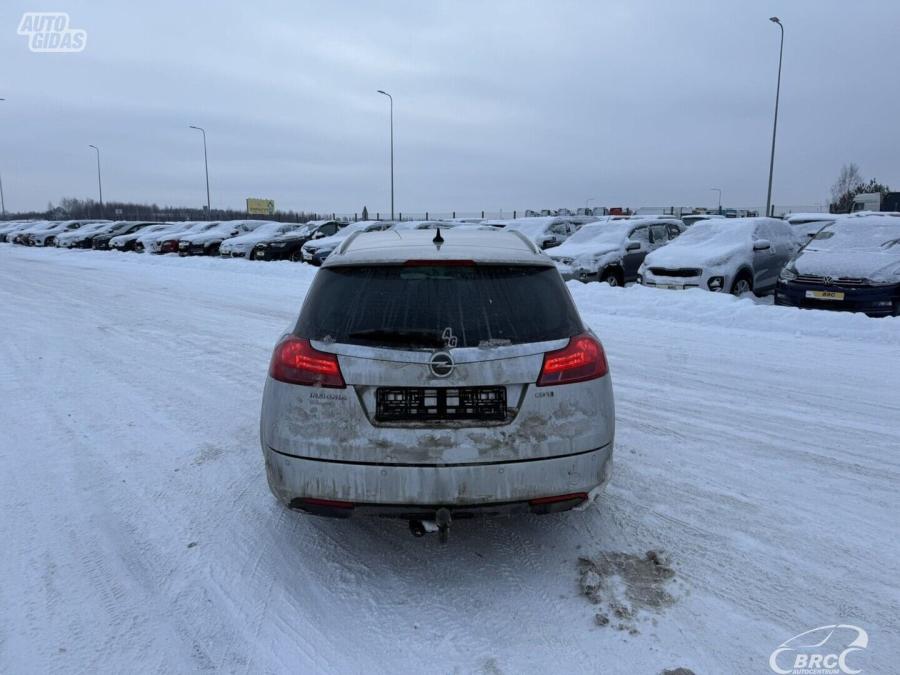 Grey Opel Insignia 2012 in Avizieniai, with an engine capacity of 2.00 L and mileage of 331 thousand km for 3900 €, photo 19 on AUTOMOTO.COM.LV