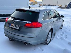Grey Opel Insignia 2012 in Klaipeda, with an engine capacity of 1.96 L and mileage of 292 thousand km for 3800 €, photo 4 on AUTOMOTO.COM.LV