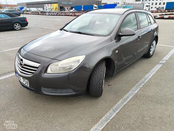 Grey Opel Insignia 2012 in Kaunas, with an engine capacity of 2.00 L and mileage of 265 thousand km for 2700 €, photo 5 on AUTOMOTO.COM.LV