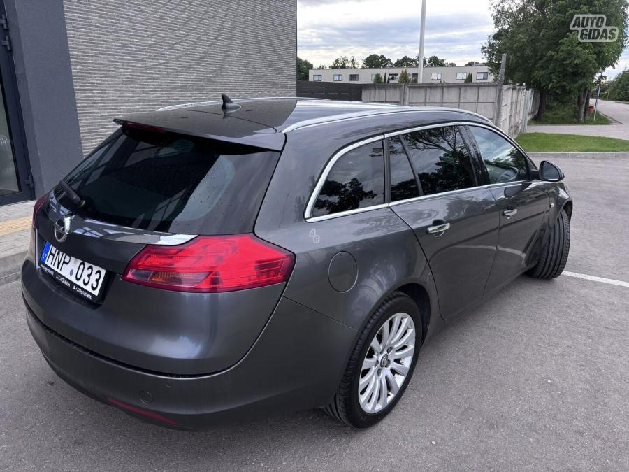 Grey Opel Insignia 2012 in Kaunas, with an engine capacity of 2.00 L and mileage of 340 thousand km for 2490 €, photo 4 on AUTOMOTO.COM.LV