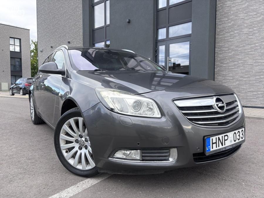 Grey Opel Insignia 2012 in Kaunas, with an engine capacity of 2.00 L and mileage of 340 thousand km for 2490 €, photo 5 on AUTOMOTO.COM.LV