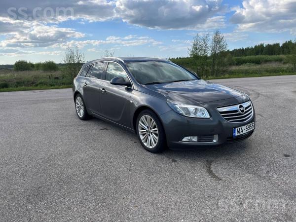 Pelēks Opel Insignia 2012 Rīga, ar dzinēja tilpumu 2.00 L un nobraukumu 401 tūkst. km par 3750 €, foto 2 vietnē AUTOMOTO.COM.LV