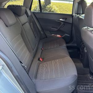 Grey Opel Insignia 2012 in Daugavpils, with an engine capacity of 2.00 L and mileage of 317 thousand km for 3950 €, photo 11 on AUTOMOTO.COM.LV