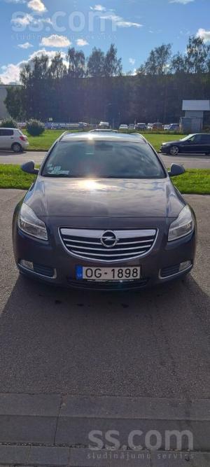 Pelēks Opel Insignia 2012 Rīga, ar dzinēja tilpumu 2.00 L un nobraukumu 263 tūkst. km par 4500 €, foto  vietnē AUTOMOTO.COM.LV