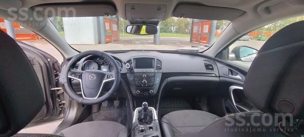 Pelēks Opel Insignia 2012 Rīga, ar dzinēja tilpumu 2.00 L un nobraukumu 263 tūkst. km par 4500 €, foto 8 vietnē AUTOMOTO.COM.LV