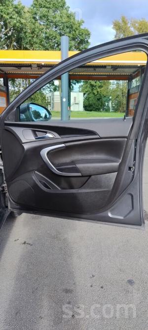 Pelēks Opel Insignia 2012 Rīga, ar dzinēja tilpumu 2.00 L un nobraukumu 263 tūkst. km par 4500 €, foto 19 vietnē AUTOMOTO.COM.LV