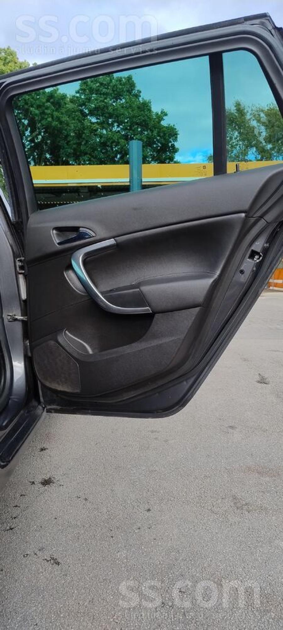 Pelēks Opel Insignia 2012 Rīga, ar dzinēja tilpumu 2.00 L un nobraukumu 263 tūkst. km par 4500 €, foto 20 vietnē AUTOMOTO.COM.LV