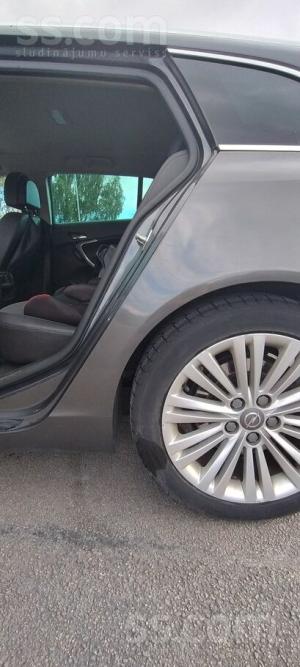 Pelēks Opel Insignia 2012 Rīga, ar dzinēja tilpumu 2.00 L un nobraukumu 263 tūkst. km par 4500 €, foto 24 vietnē AUTOMOTO.COM.LV