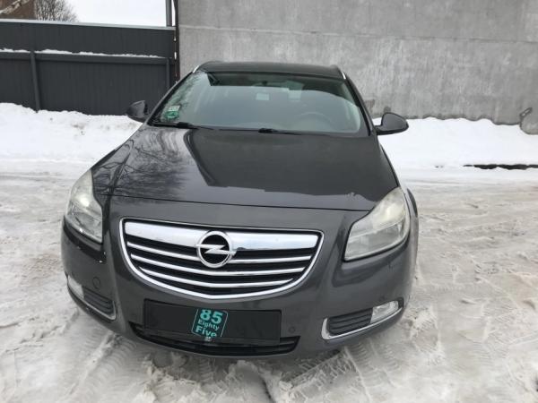 Pelēks Opel Insignia 2012 Rīga, ar dzinēja tilpumu 2.00 L un nobraukumu 241 tūkst. km par 4150 €, foto 2 vietnē AUTOMOTO.COM.LV