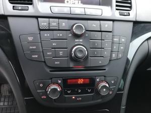 Pelēks Opel Insignia 2012 Rīga, ar dzinēja tilpumu 2.00 L un nobraukumu 241 tūkst. km par 4150 €, foto 4 vietnē AUTOMOTO.COM.LV